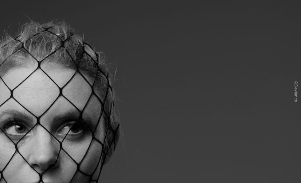 Strafen im BDSM: Machtspiel neu definiert | Deviance